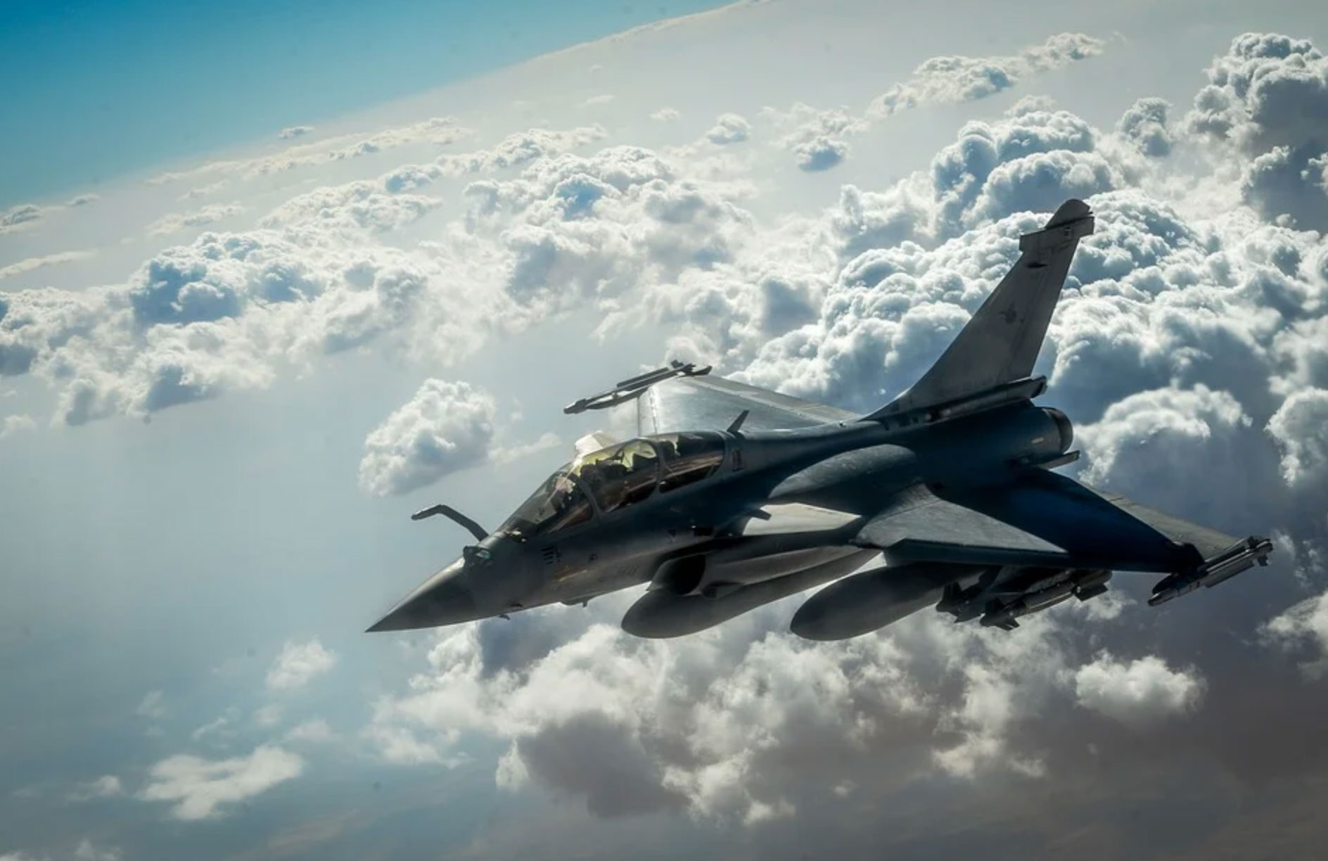 L’industrie de défense française face aux risques informationnels ...